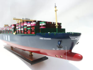 世界最大コンテナ貨物船 HMM GDANSK | シンチャオ (Xinchao)